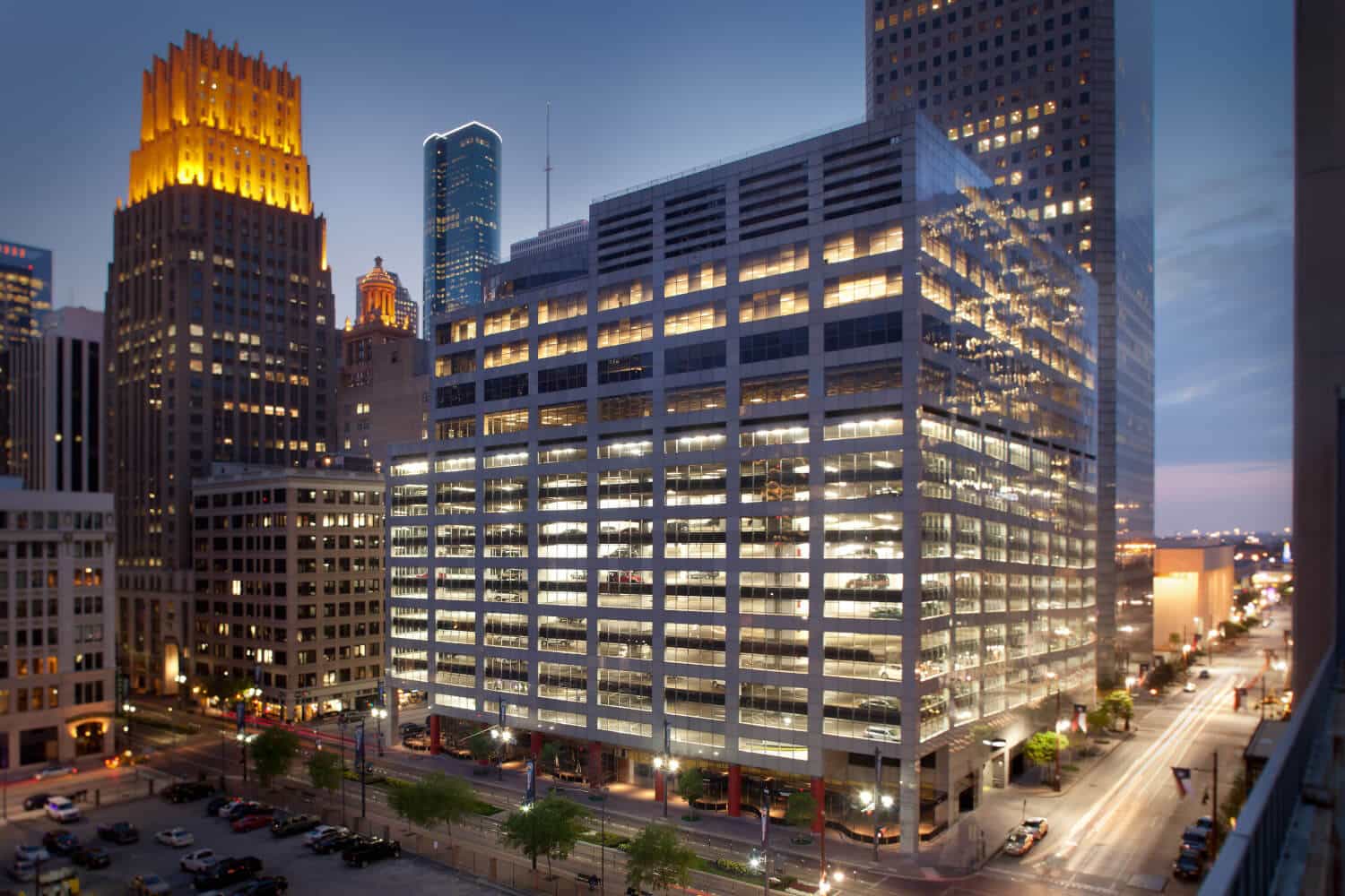 601 Travis | Tallest Office Tower in Houston TX